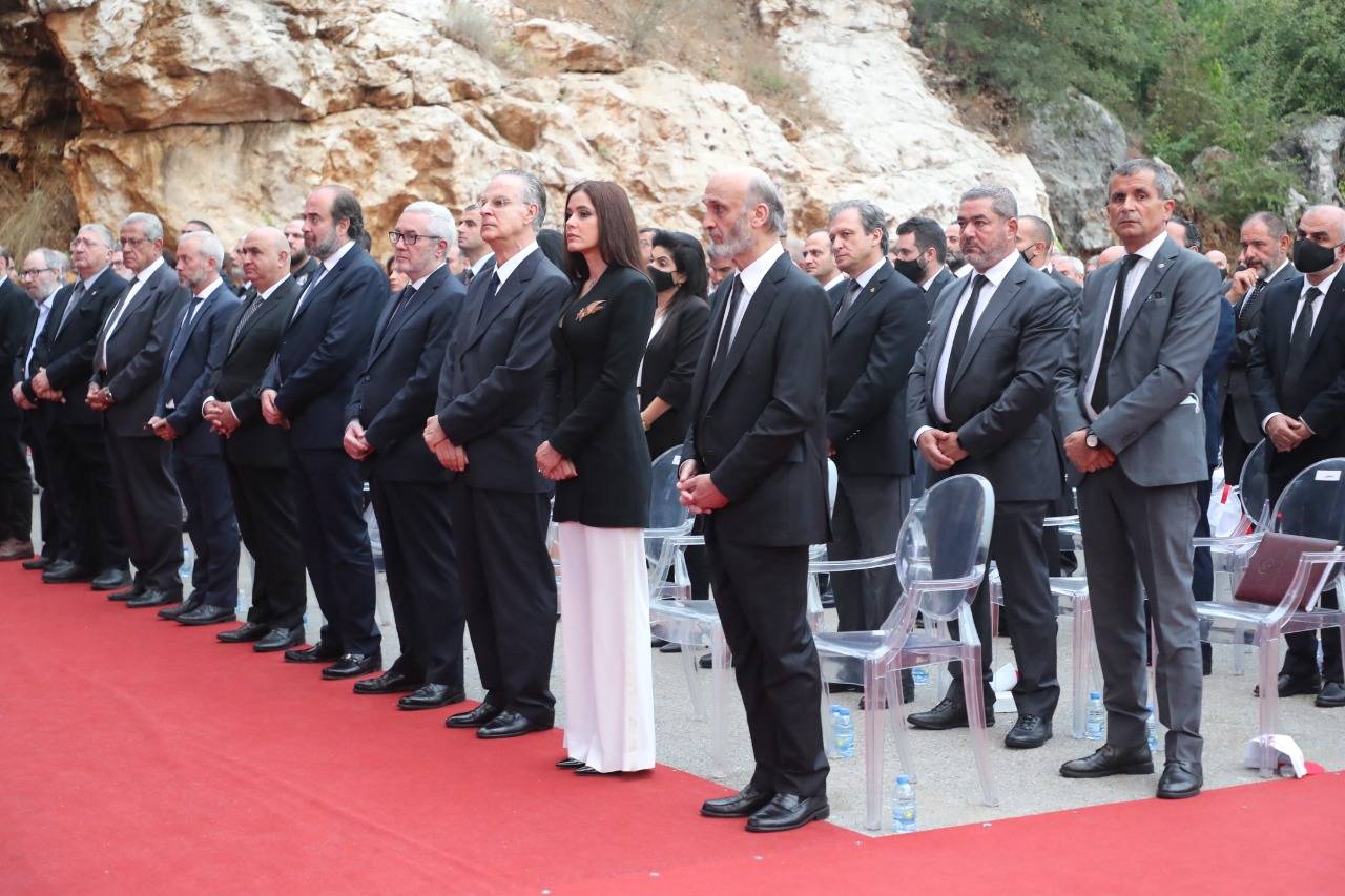 Geagea fait son mea culpa et fustige le « président-pirate » - L'Orient ...