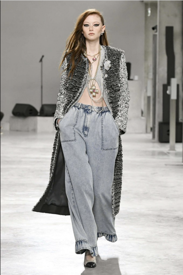 Chanel investit M19, son nouvel espace, et y présente sa collection ...