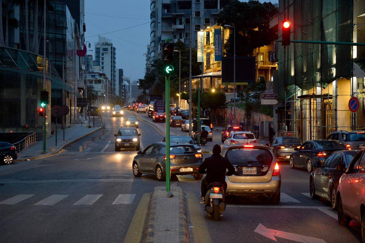 ‘I’ll install them myself ’: NGO steps in to turn Beirut traffic lights ...