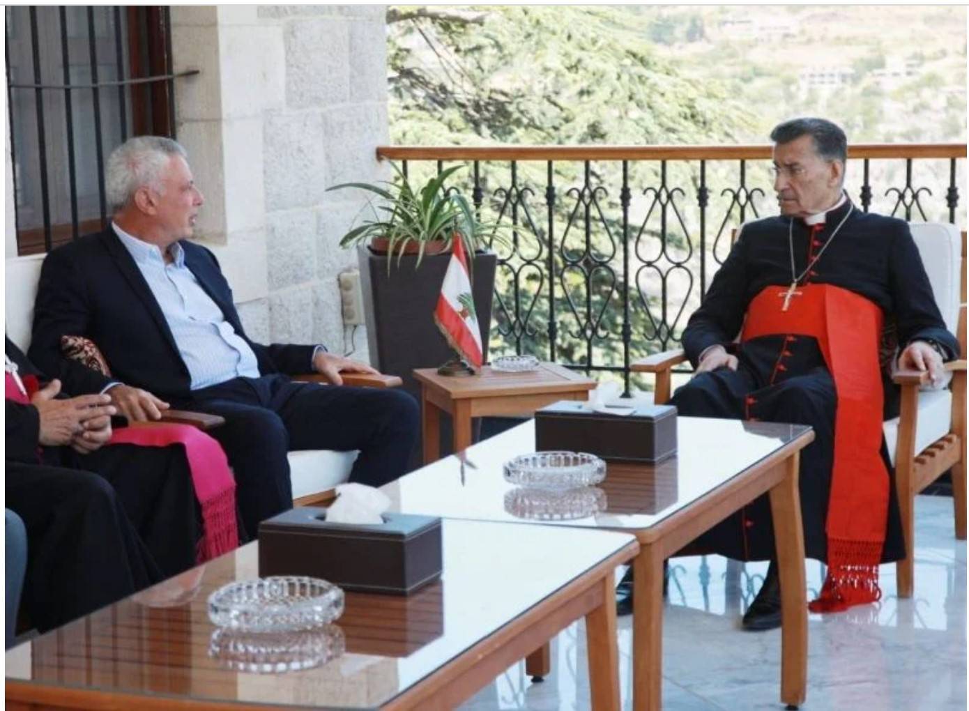 Bkerki wants the head of Fadi Akiki - L'Orient Today