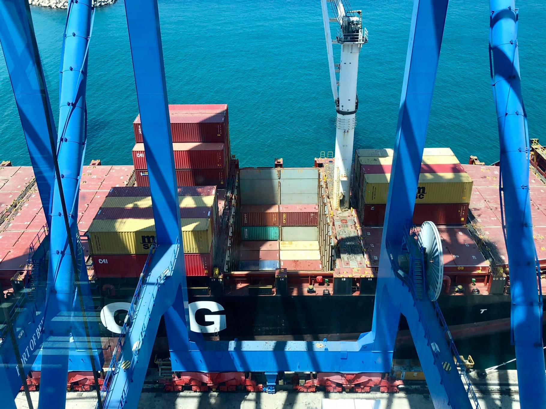 Le RDCL tacle la décision de fixer le taux du dollar douanier à 20 000 ...