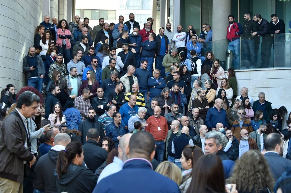 A wanted actress, telecoms strike escalation, a dethroned drug baron ...