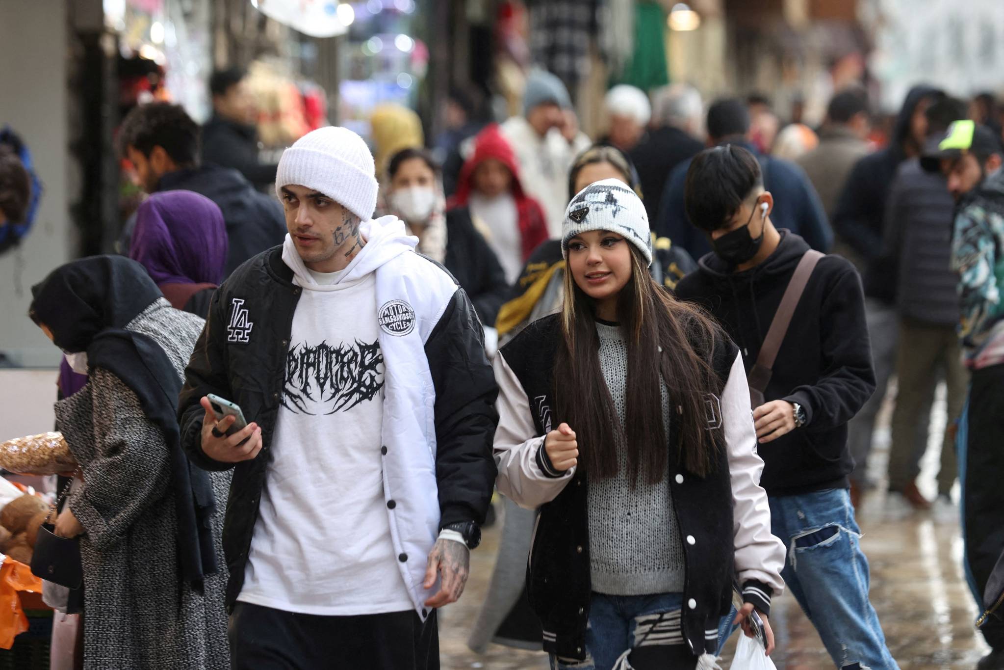 La révolution des jeunes Iraniens pour une vie normale - L'Orient-Le Jour La révolution des jeunes Iraniens pour une vie normale - L'Orient-Le Jour