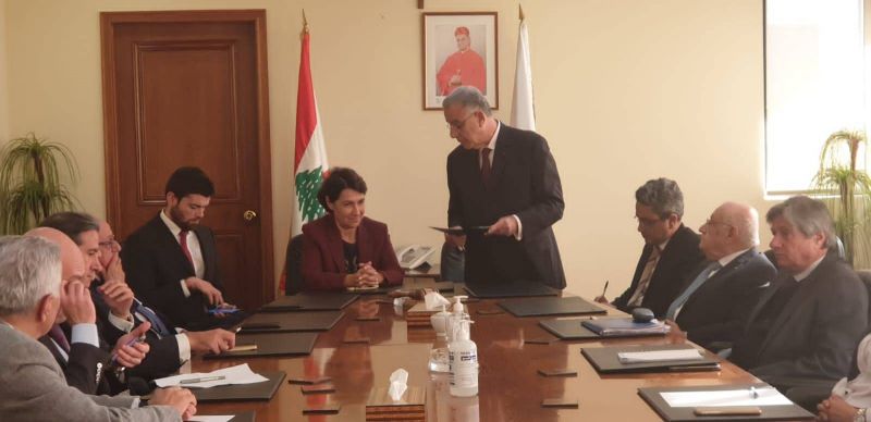L’ambassadrice Anne Grillo au siège de la Ligue maronite - L'Orient-Le Jour