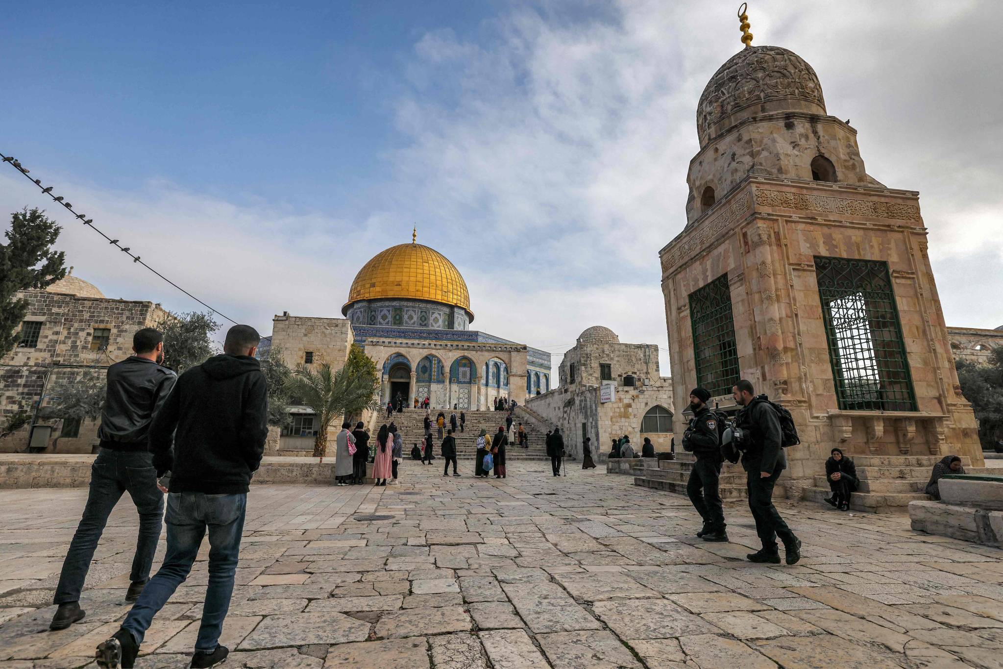 La visite d’Itamar Ben Gvir sur l’esplanade des Mosquées provoque un tollé - L'Orient-Le Jour