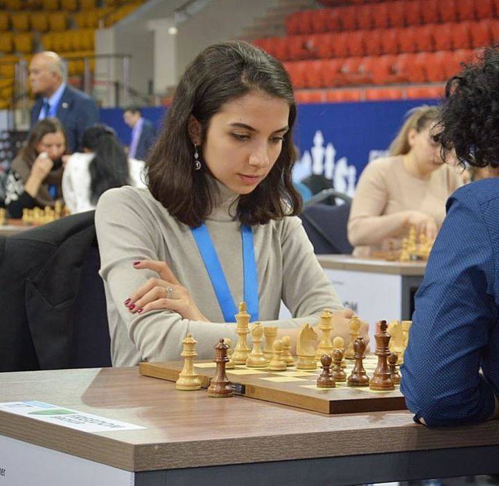 'Not myself' with hijab, says exiled Iranian chess player - L'Orient Today