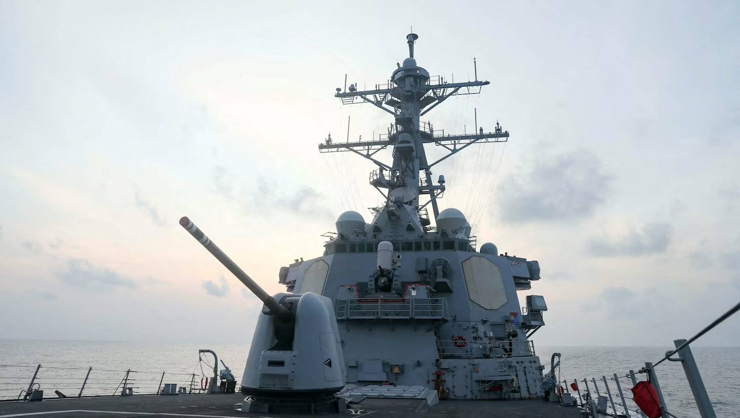 La Chine simule un ''bouclage'' de Taïwan, destroyer américain déployé ...