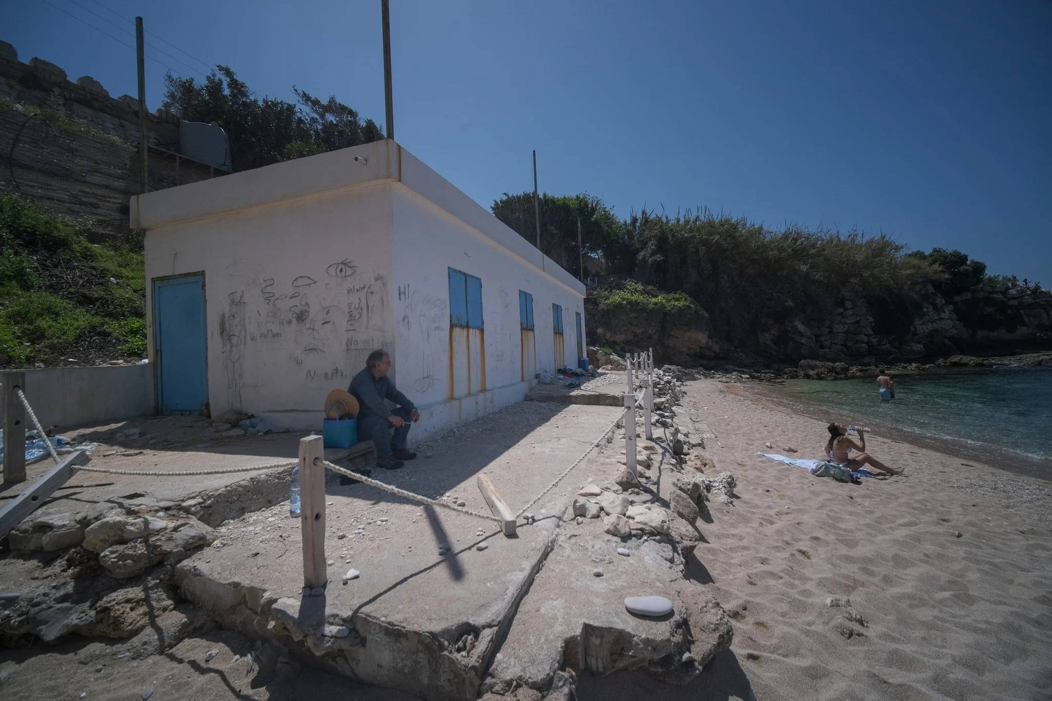Did activists save Kfar Abida’s Abu Ali public beach ? - L'Orient Today
