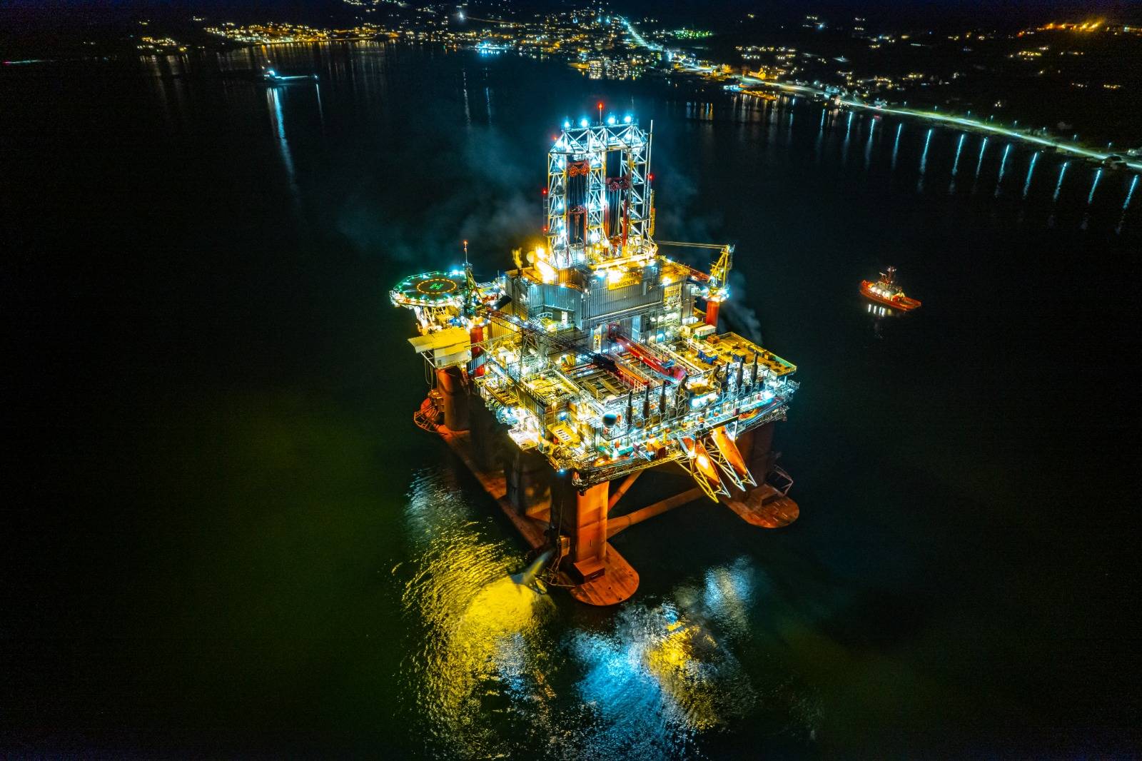 Bloc 9 : TotalEnergies engage la plateforme de forage Transocean ...
