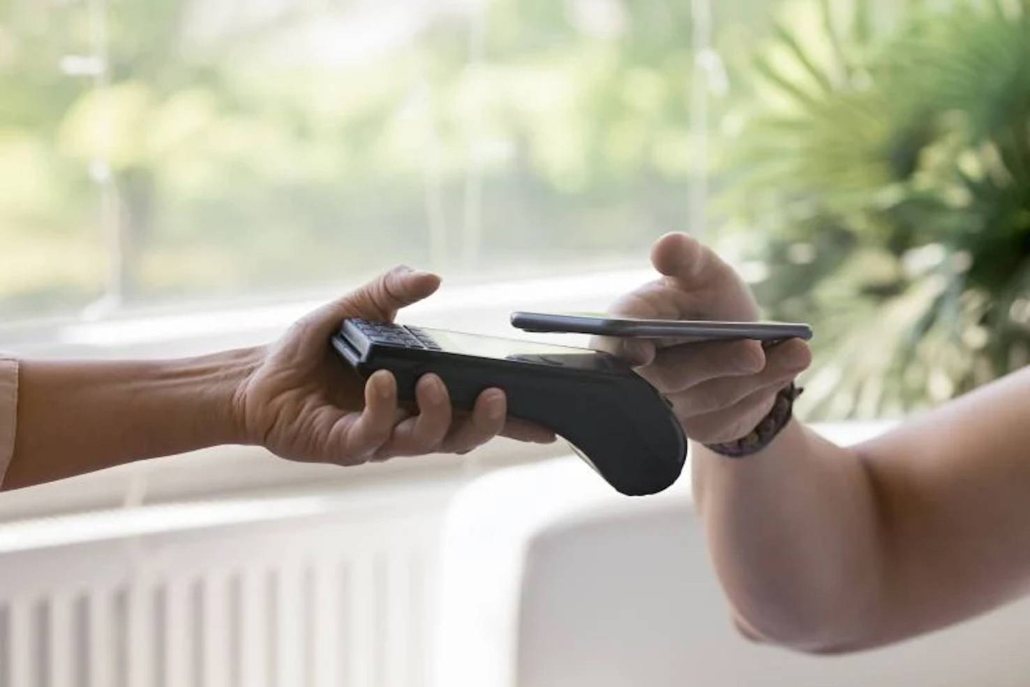 Digital wallets, a new way to bypass banks in Lebanon? - L'Orient Today