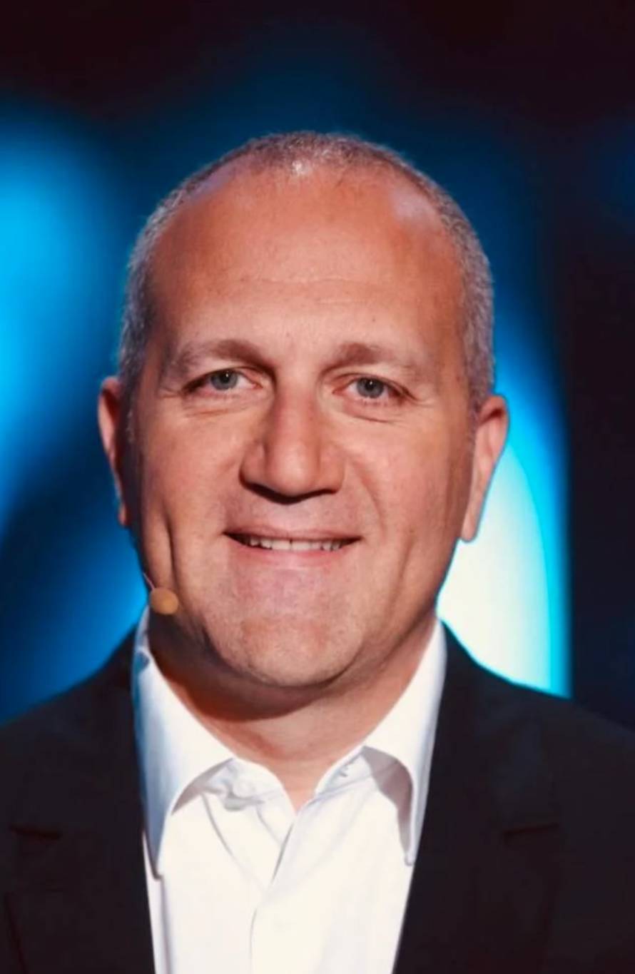 MTV: Jihad and Carole Murr win a round against their CEO brother - L ...