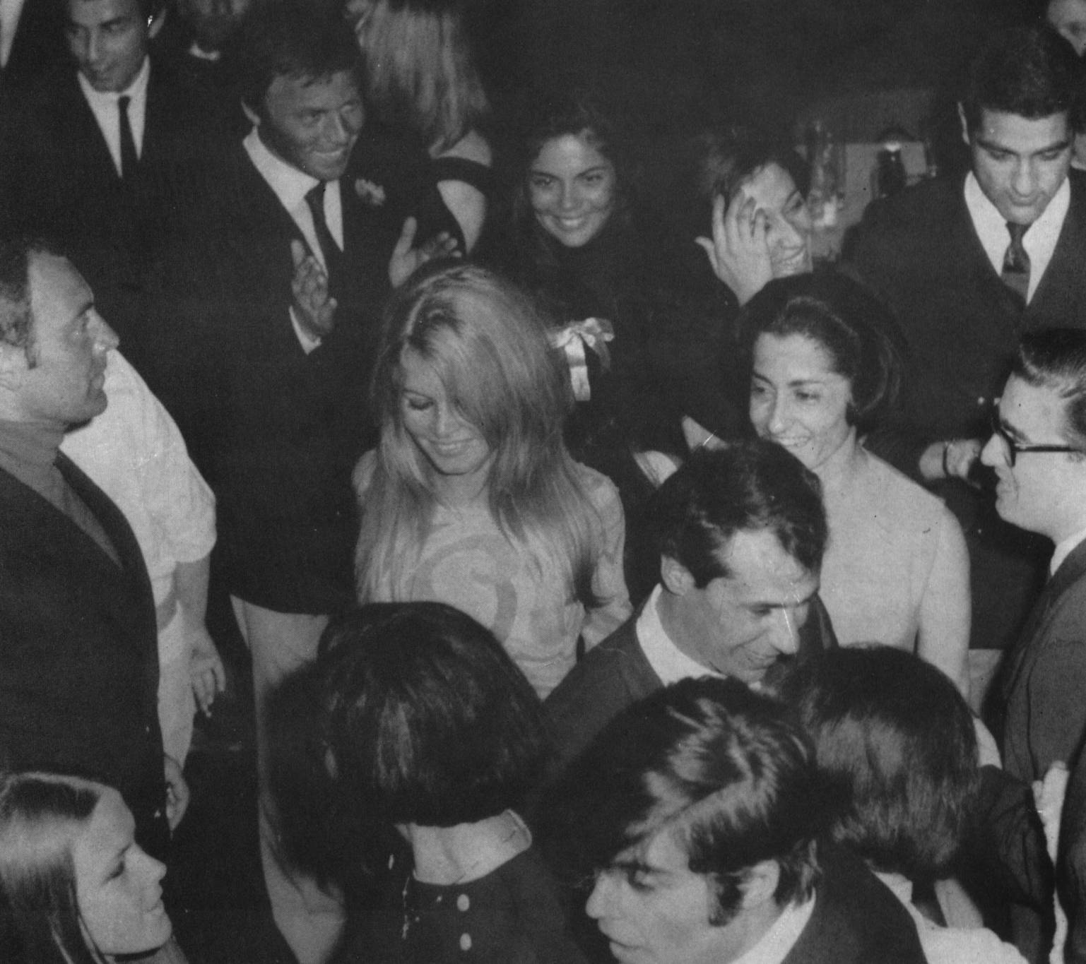 « Le Bonheur pour devise » de Viviane Robert Ghanem : l’histoire ...