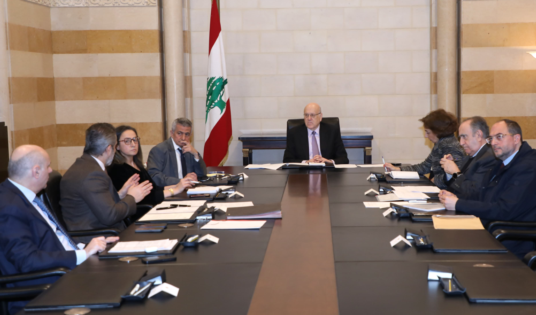 Public sector bonuses re-instated, with conditions, to end strike - L ...