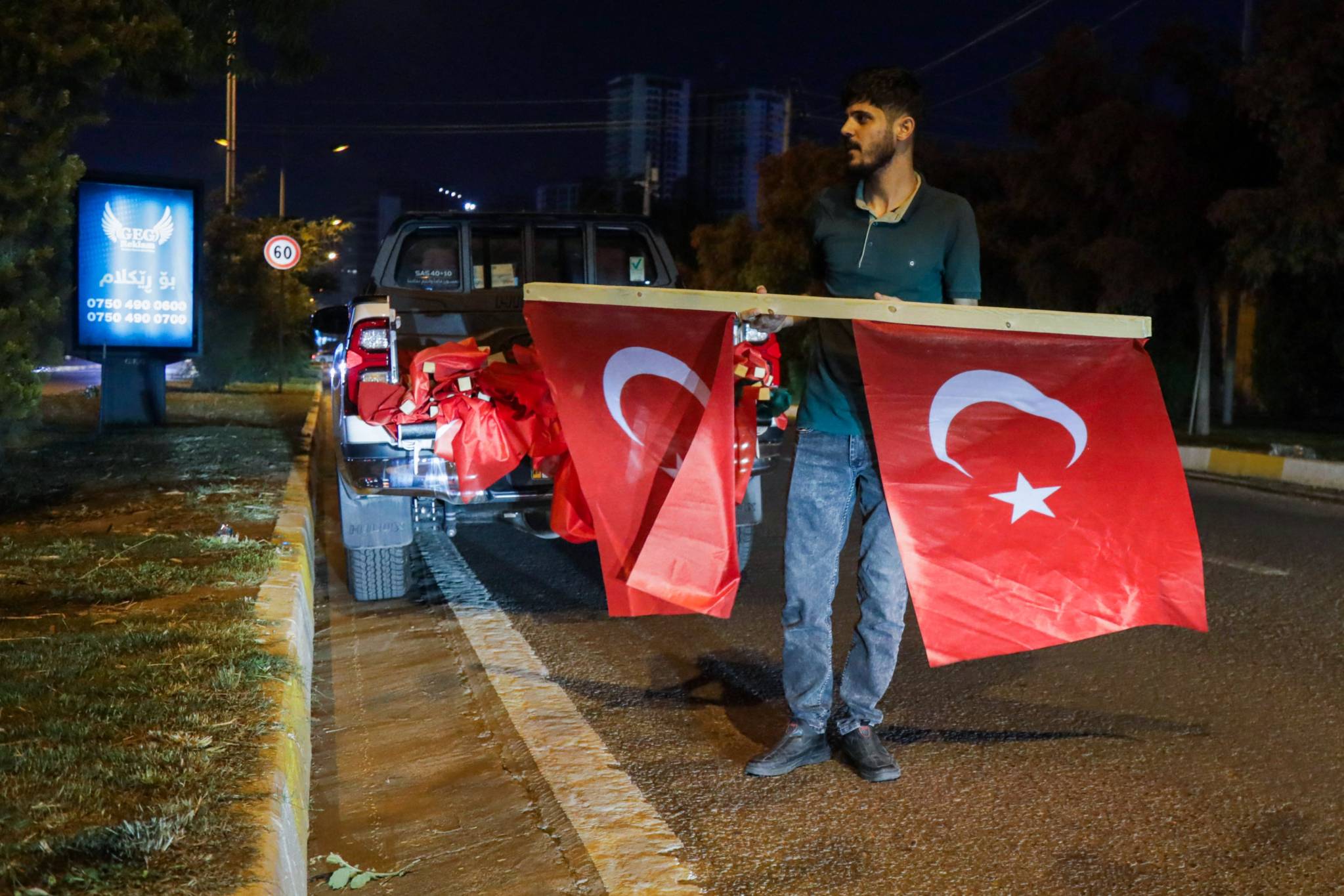 Turkey's Erdogan in rare Iraq visit to discuss water, oil, security - L ...