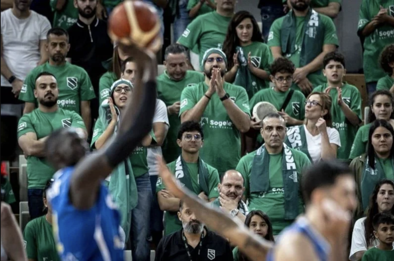Sagesse VS Riyadi games: A respite for the Lebanese - L'Orient-Le Jour