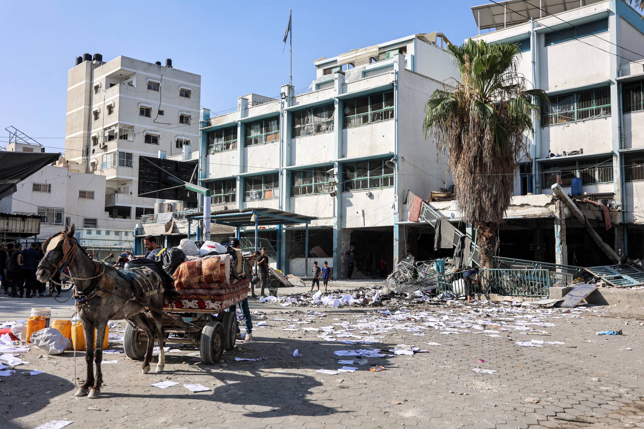 10 children are losing one or two legs each day: UNRWA - L'Orient Today