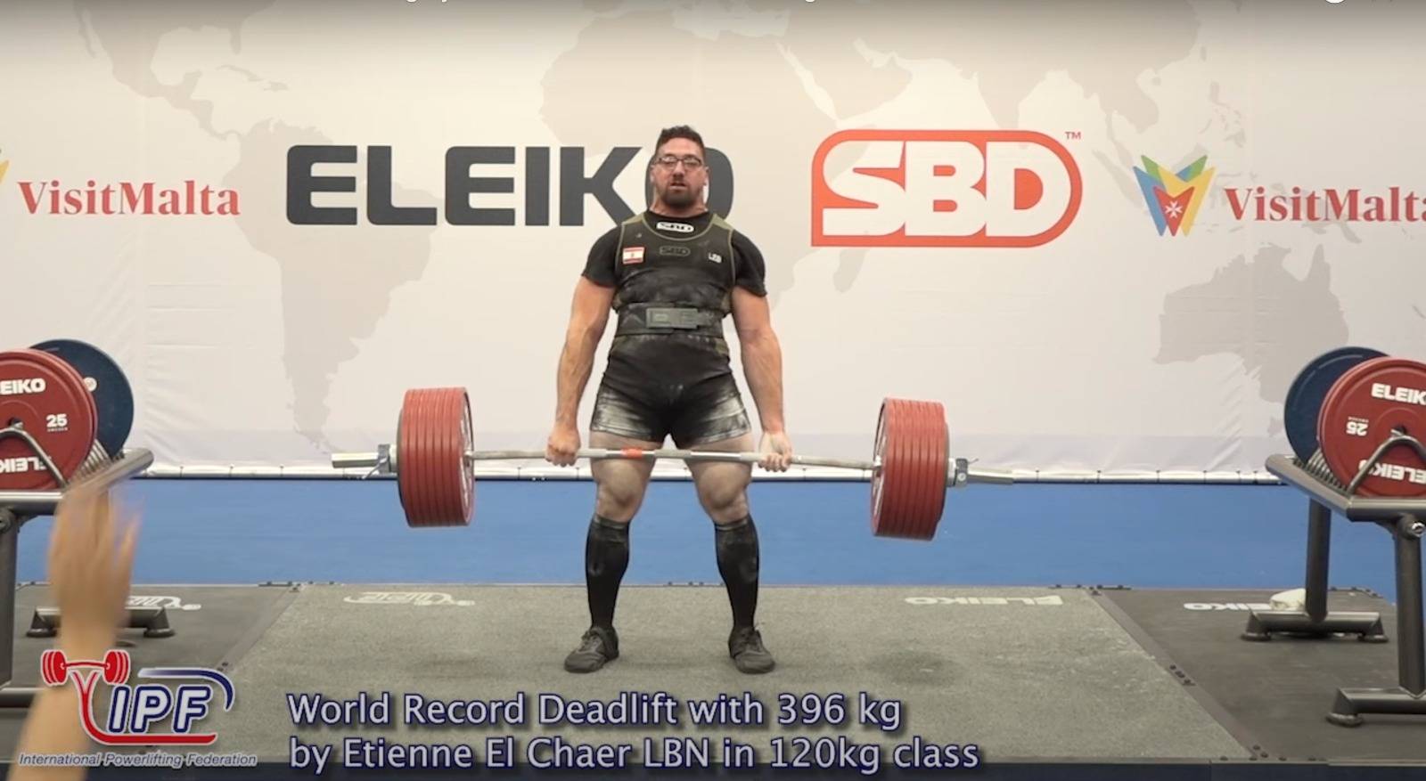 396 kg : l’haltérophile libanais Étienne el-Chaer bat un troisième ...