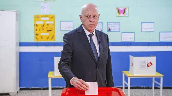 Le candidat à la présidentielle Ayachi Zammel placé en garde à vue - L ...