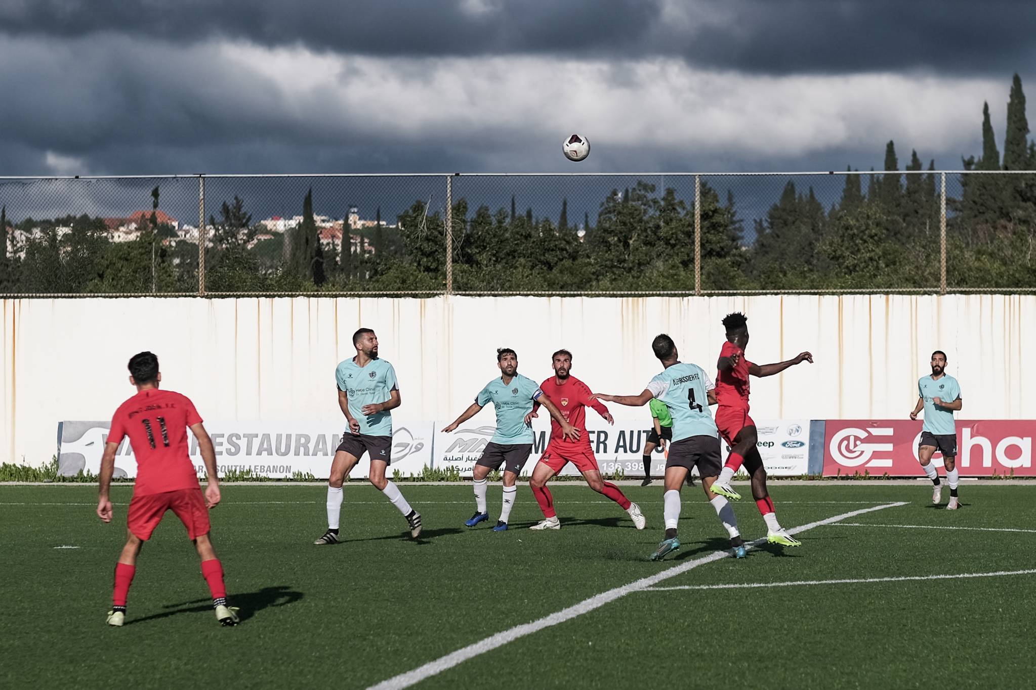 Le football libanais se prend, lui aussi, la guerre de plein fouet - L ...