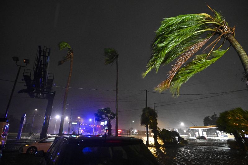 Au moins 16 morts en Floride après le passage de l'ouragan Milton - L'Orient-Le Jour