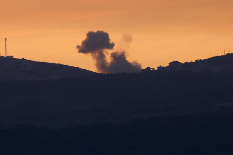 Le Hezbollah dit avoir lancé des roquettes sur trois bases militaires ...