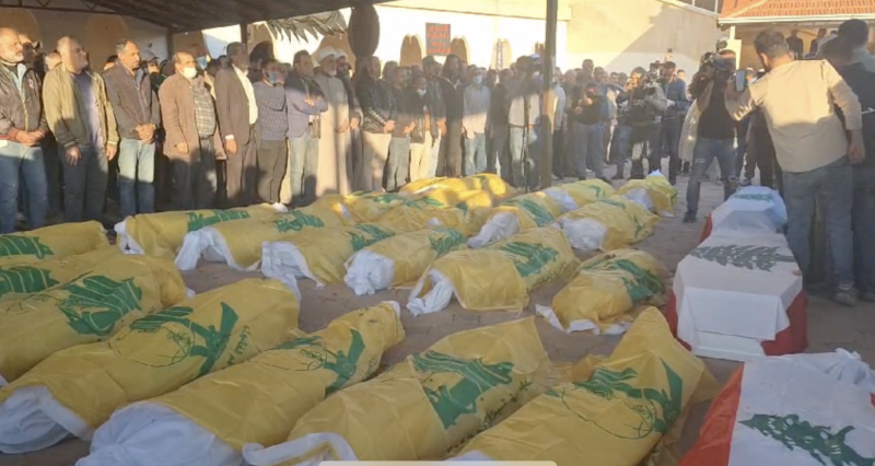 Haouch el-Rafqa enterre plus de vingt victimes de la frappe israélienne ...