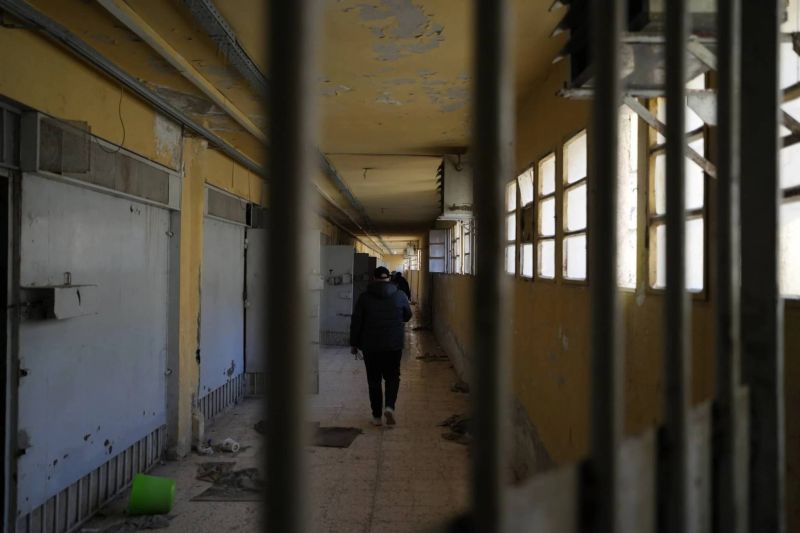 Fin des recherches des secouristes turcs à la prison de Saydnaya - L ...