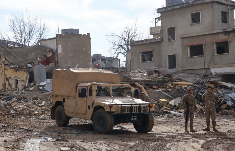 Movements of Israeli military vehicles in Aitaroun and Meis eal-Jabal ...