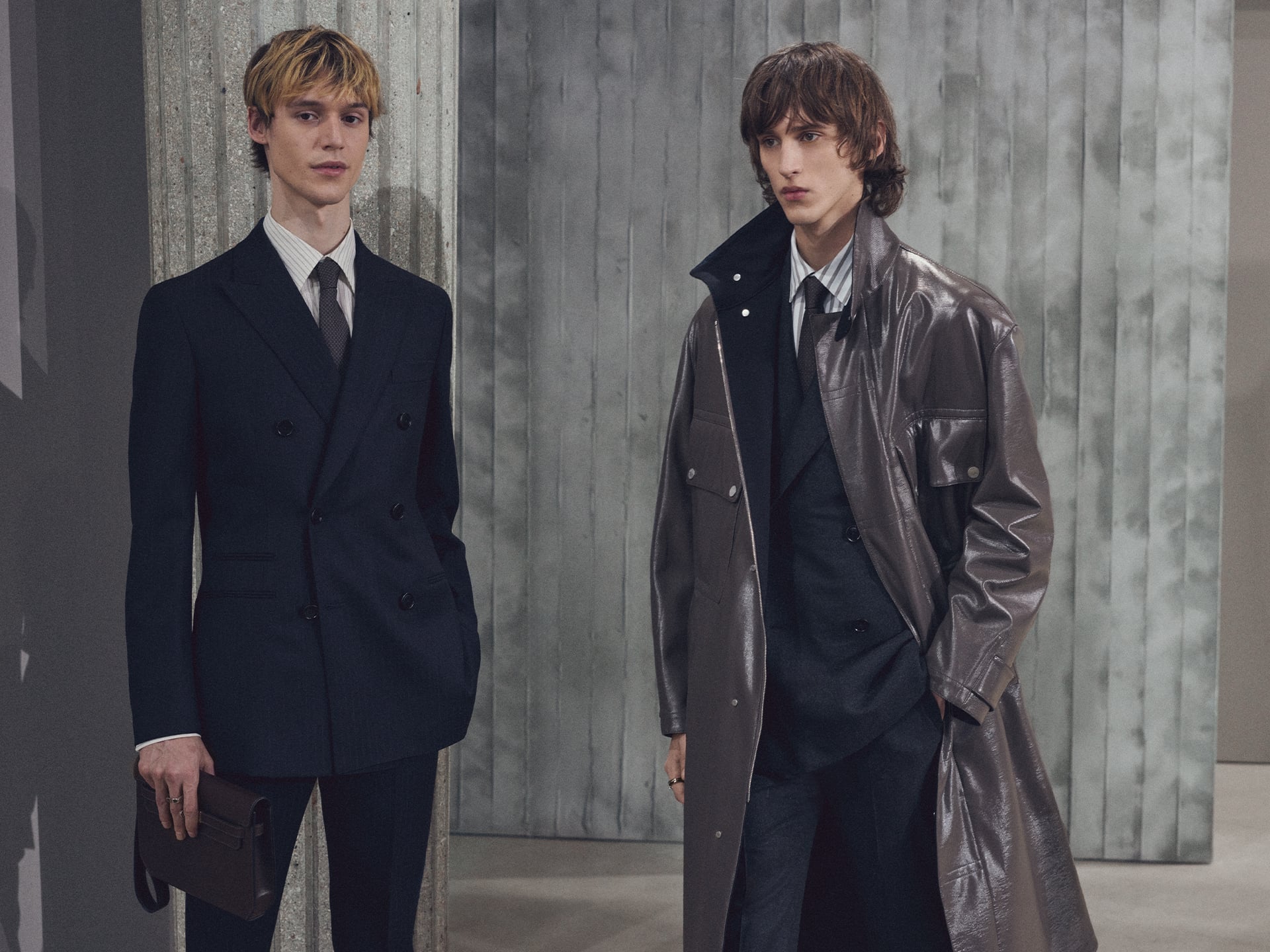 Prêt-à-porter masculin de l’hiver 2025 : architectures nomades pour l’homme d’Hermès - L'Orient ...