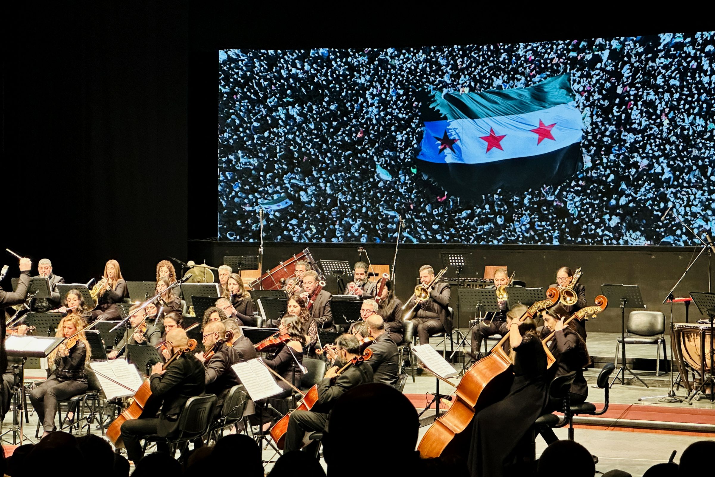 À Damas, l'opéra espère des « lendemains meilleurs » après Assad - L ...