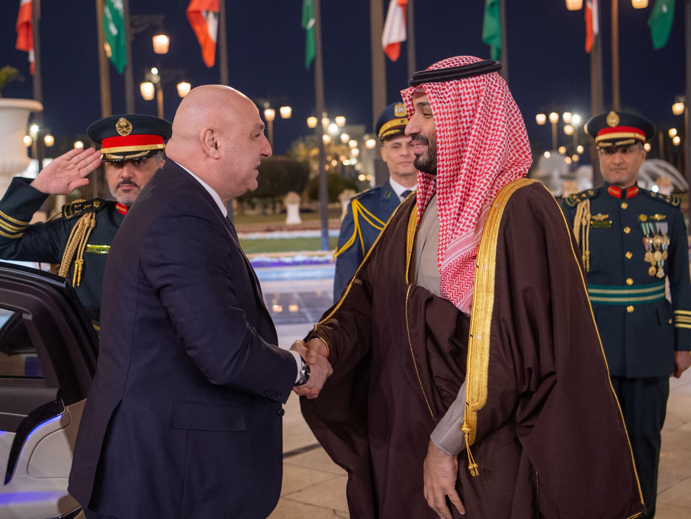 Aoun received by MBS in first foreign trip to Riyadh - L'Orient Today