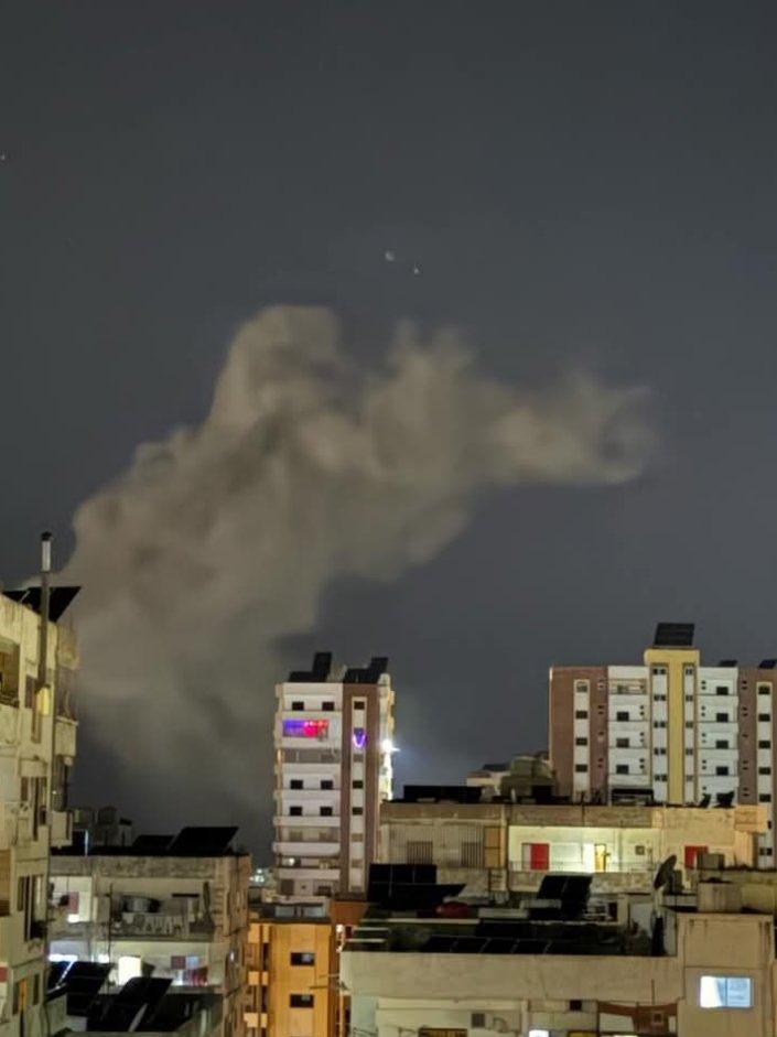 Israël annonce avoir frappé un ''site militaire'' à Qardaha, dans l ...