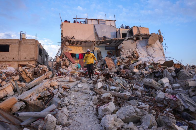 L'Afrique du Sud accuse Israël d' « utiliser la famine comme arme de ...