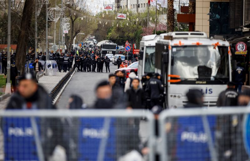 Turkey police detain Istanbul mayor, Erdogan's main rival - L'Orient Today