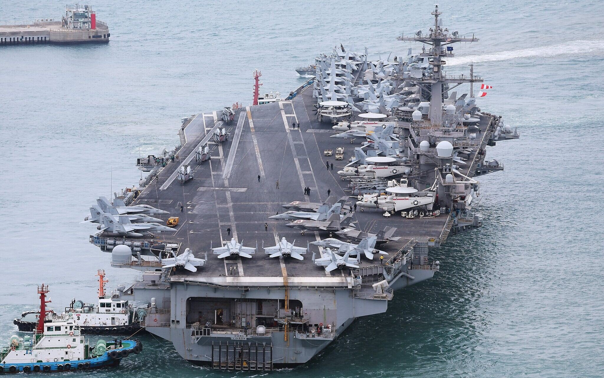 US aircraft carrier deployed off the coast of Oman on the eve of ...
