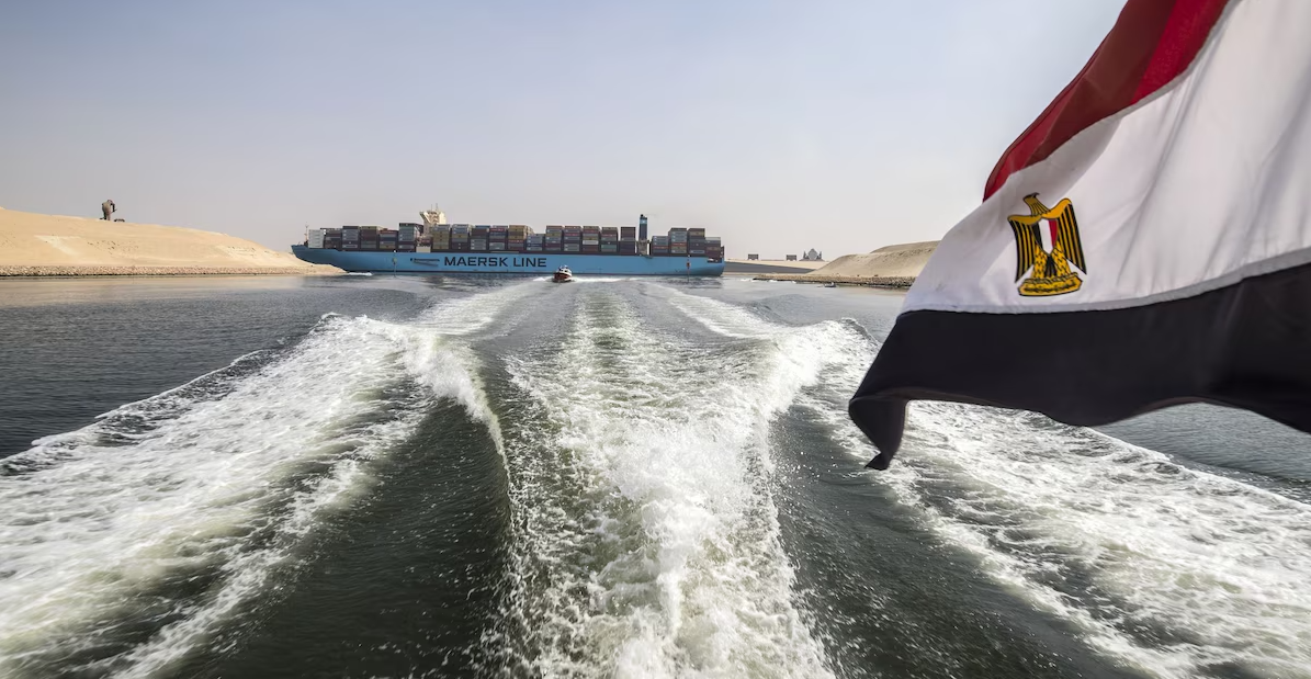 Trump réclame la gratuité du canal de Suez en échange de sa campagne militaire au Yémen - L ...