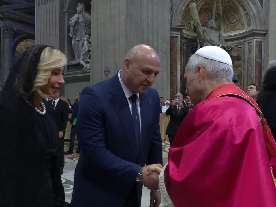 Léon XIV affirme à Aoun qu'il continue à « œuvrer pour la paix au Liban ...