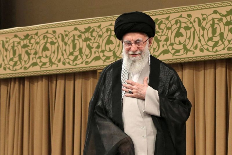 Khamenei urges US to 'leave' Middle East - L'Orient Today