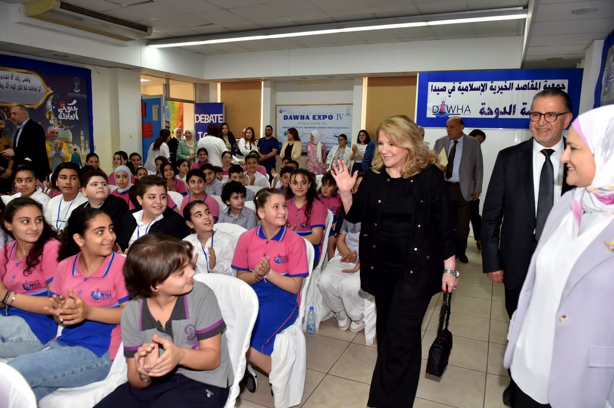 Leila Solh Hamadé inaugure un projet d’énergie solaire à l’école ...