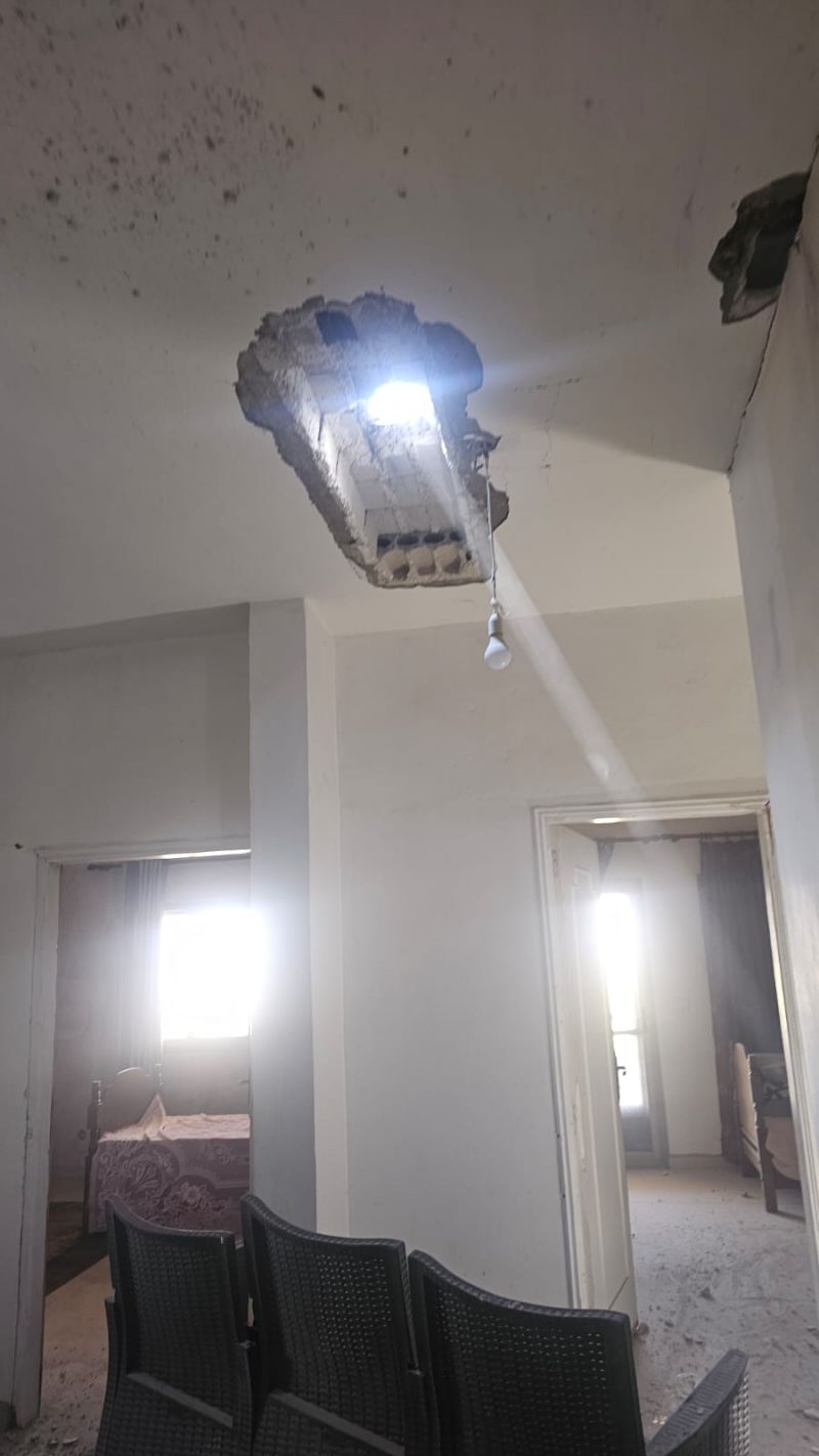 Une maison inhabitée à Barich au Liban-Sud touchée par deux missiles ...