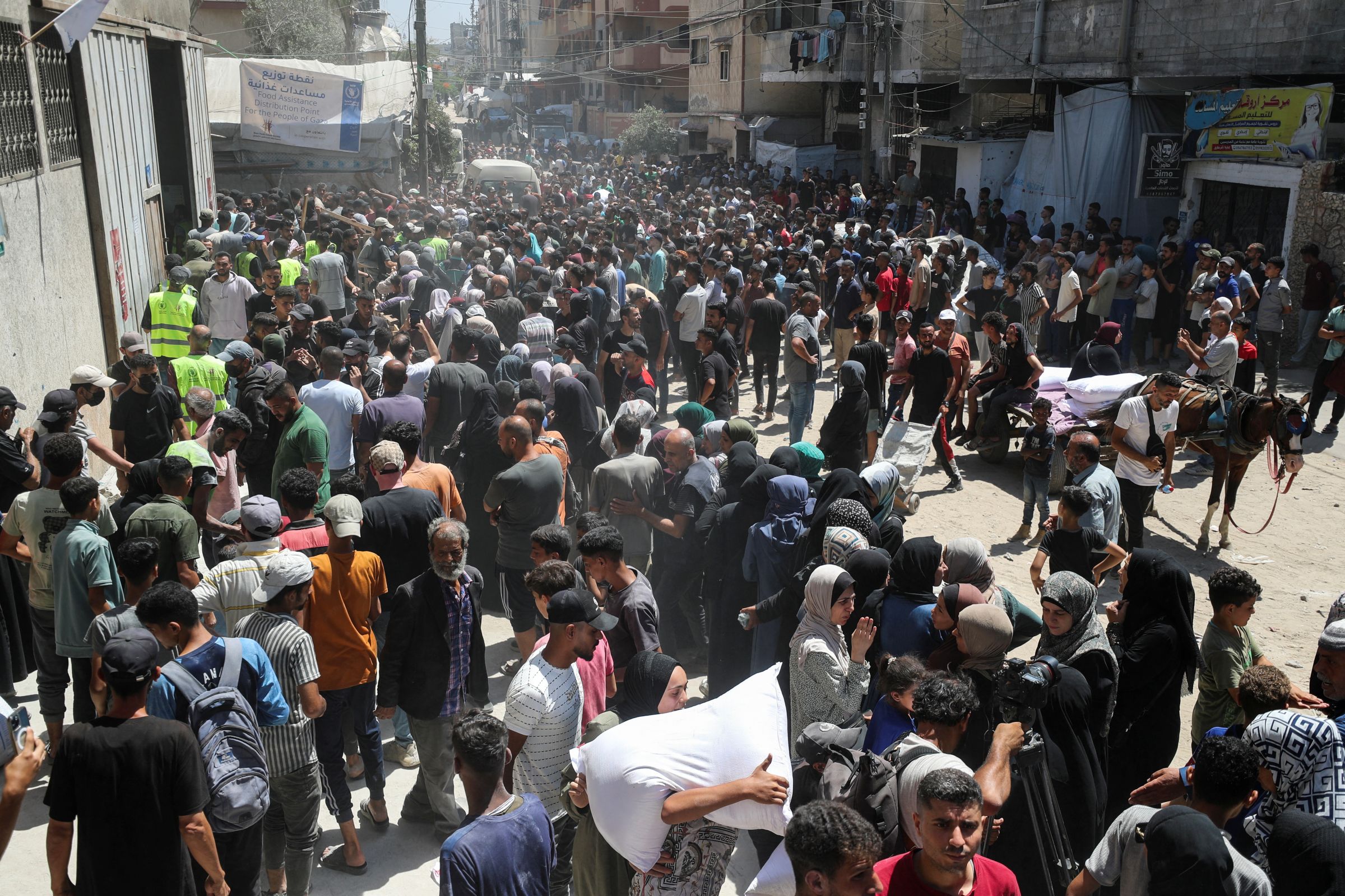 Over 170 charities call for end to deadly new Gaza aid distribution ...