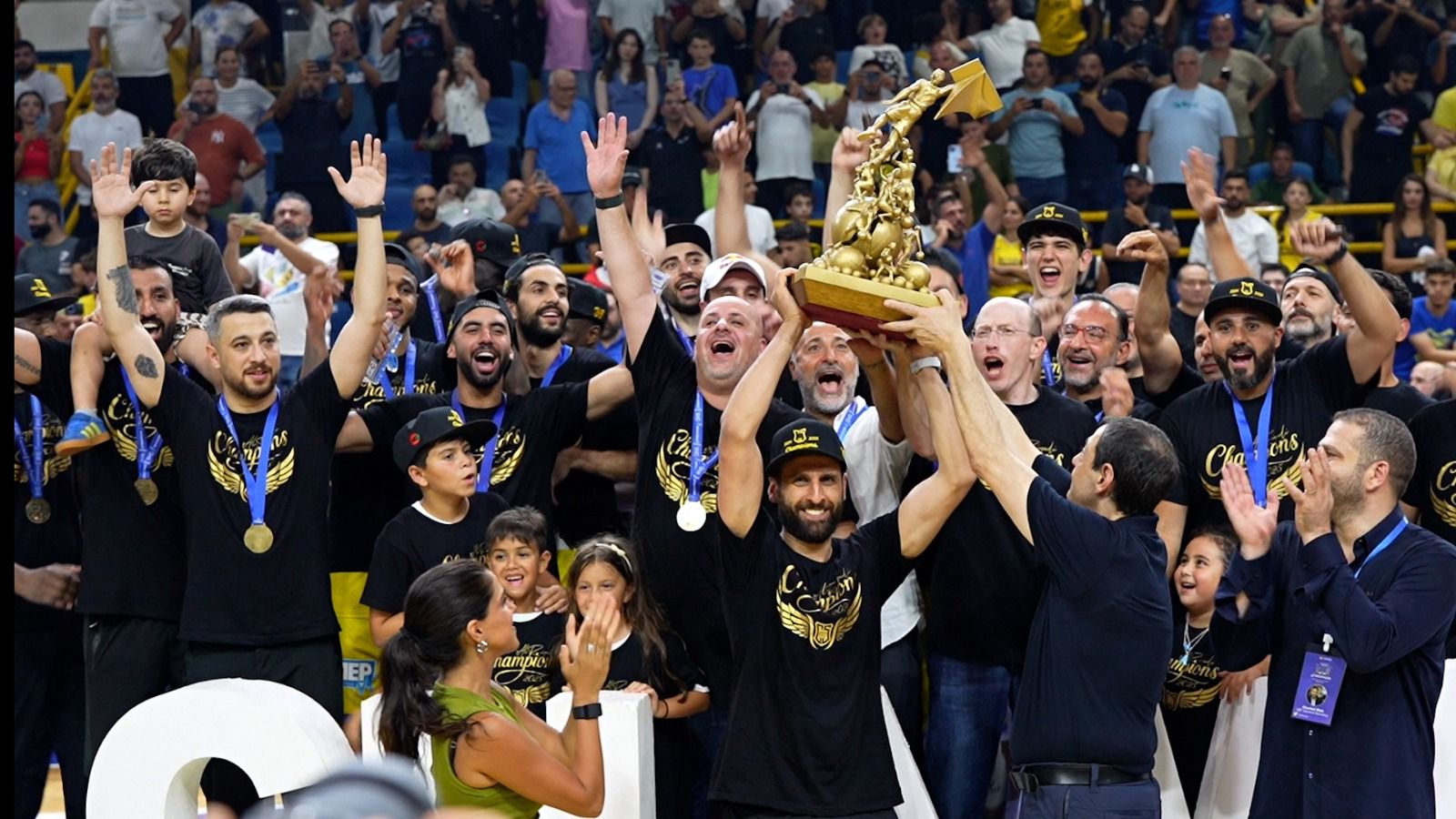 Riyadi sacré champion après sa victoire 92 à 77 contre Sagesse - L ...