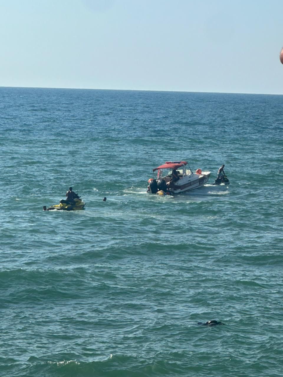 One dead in paragliding accident in Jounieh - L'Orient Today