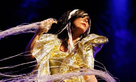 Bjork pulls music from Israeli streaming services - L'Orient Today