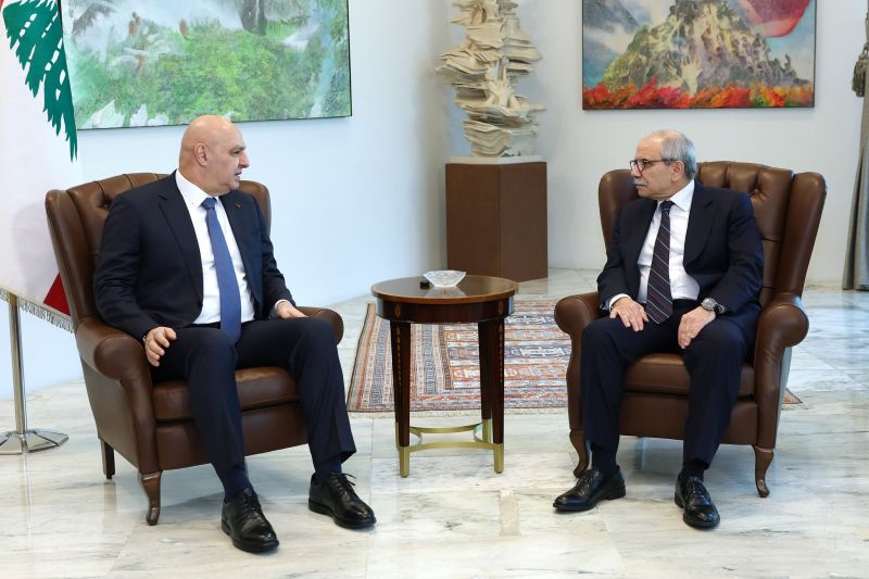 Salam and Aoun hold a 'frank discussion' on Raouche incident - L'Orient ...