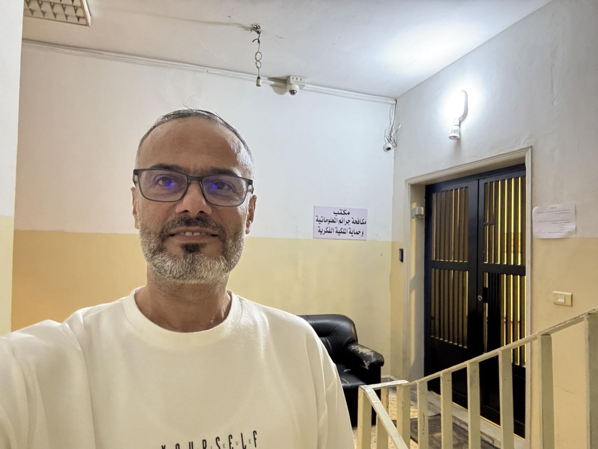 « Ce poste n'est pas pour les adolescentes » : un activiste interrogé ...