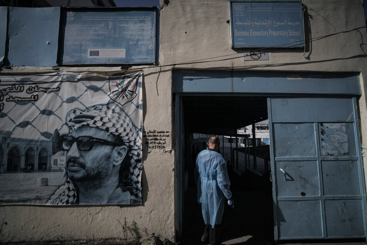 Sit-in outside the main UNRWA headquarters in Beirut - L'Orient Today