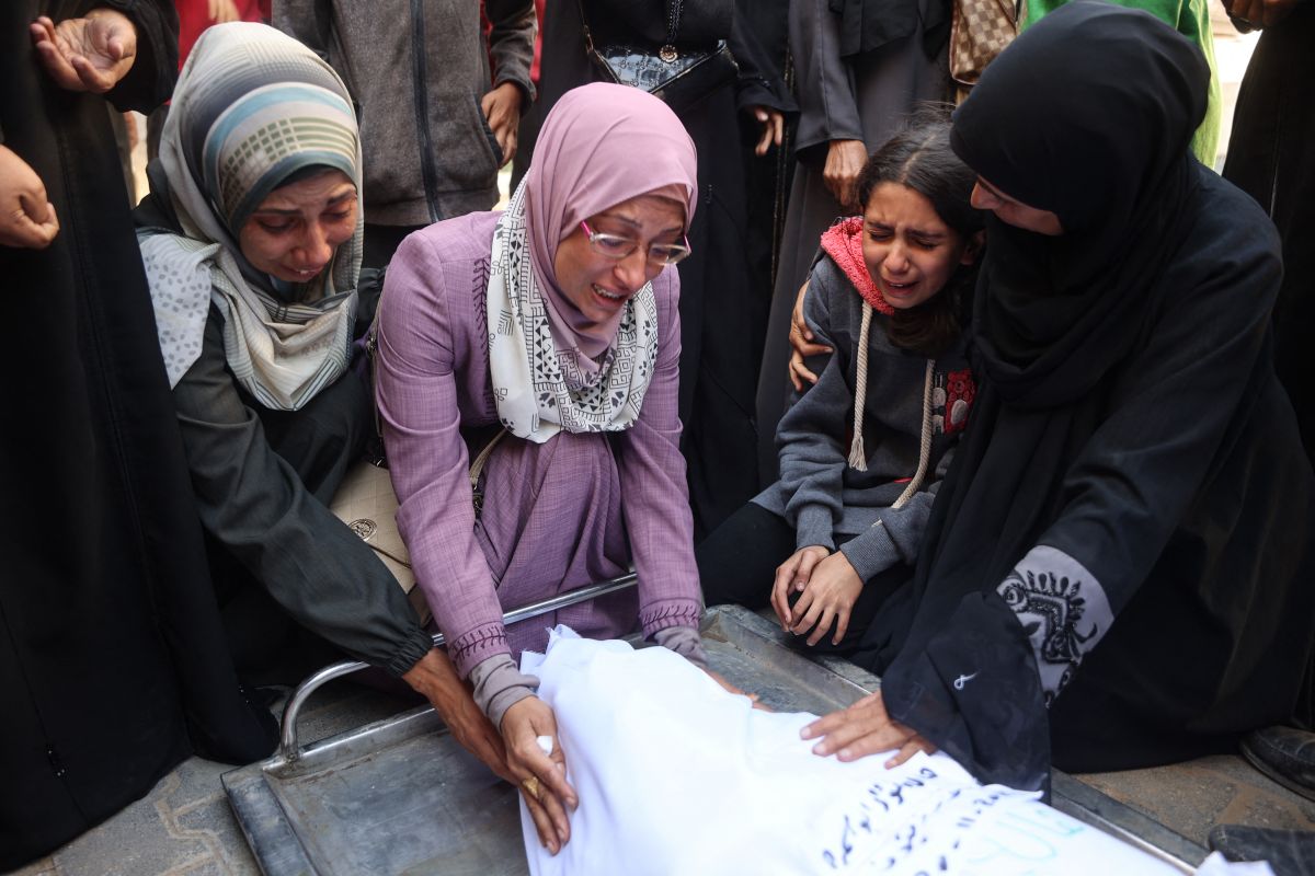 Israel launches fresh strikes, Qatar warns of escalation - L'Orient Today