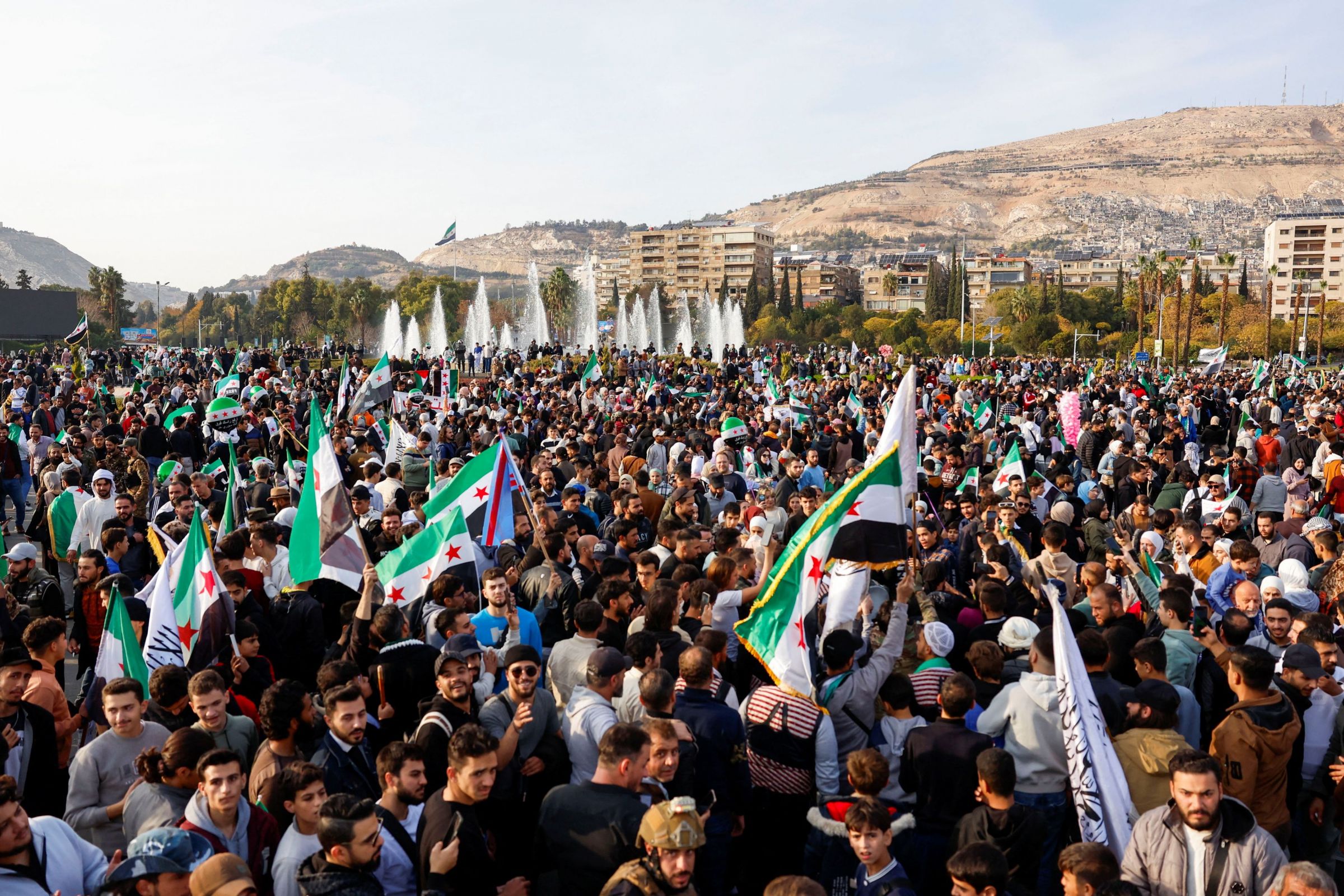 A year after the liberation of Aleppo, thousands of Syrians rally for ...