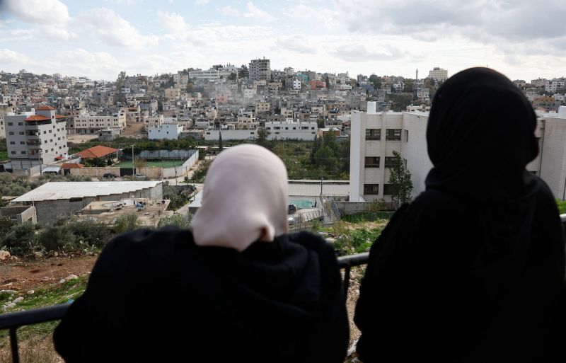 Onze blessés au cours d'une opération militaire israélienne dans une ...